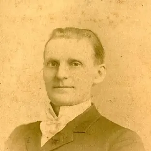 The Hollow Earth Theory of Cyrus R. Teed – MOUNT SHASTA MYTHS